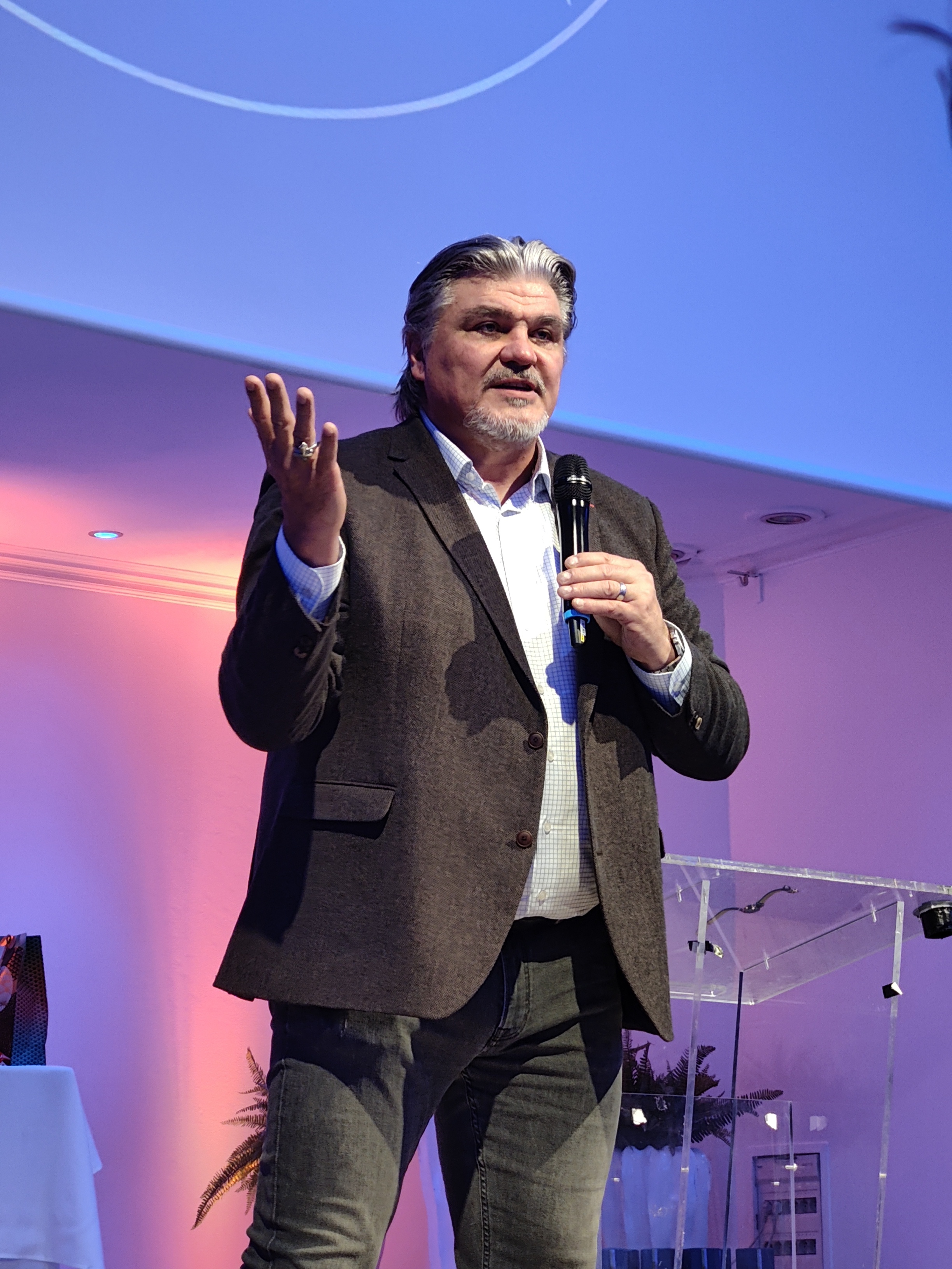 File:David Douillet, 23-11-2023 (22).jpg - Wikimini Stock